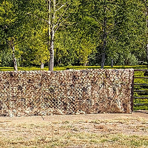 LOOGU Bulk Rolls of Camouflage Netting for Photography Background Camo Decorative Net and Hunting Blinds (Desert Digital, 1.5x5M=5x16.4ft)
