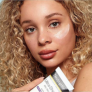 Neutrogena Ultra Sheer Dry-Touch Sunscreen Lotion, Broad Spectrum SPF 30 UVA/UVB Protection, Oxybenzone-Free, Water Resistant, Non-Comedogenic, Non-Greasy, Travel Size, 3 Fl Oz, Pack of 3