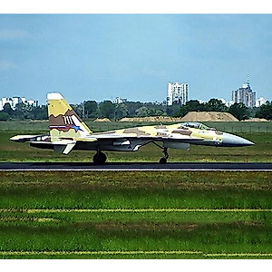 FMOCHANGMDP Fighter 3D Puzzles Plastic Model Kits, 1/48 Scale Russian Su-37 Super Flanker Fighter Model, Adult Toys and Gift, 18 x 10.5Inchs