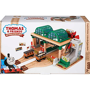 Thomas & Friends Wooden Railway Toy Train Set Knapford Station Passenger Pickup Wood Playset for Preschool Kids Ages 3+ Years