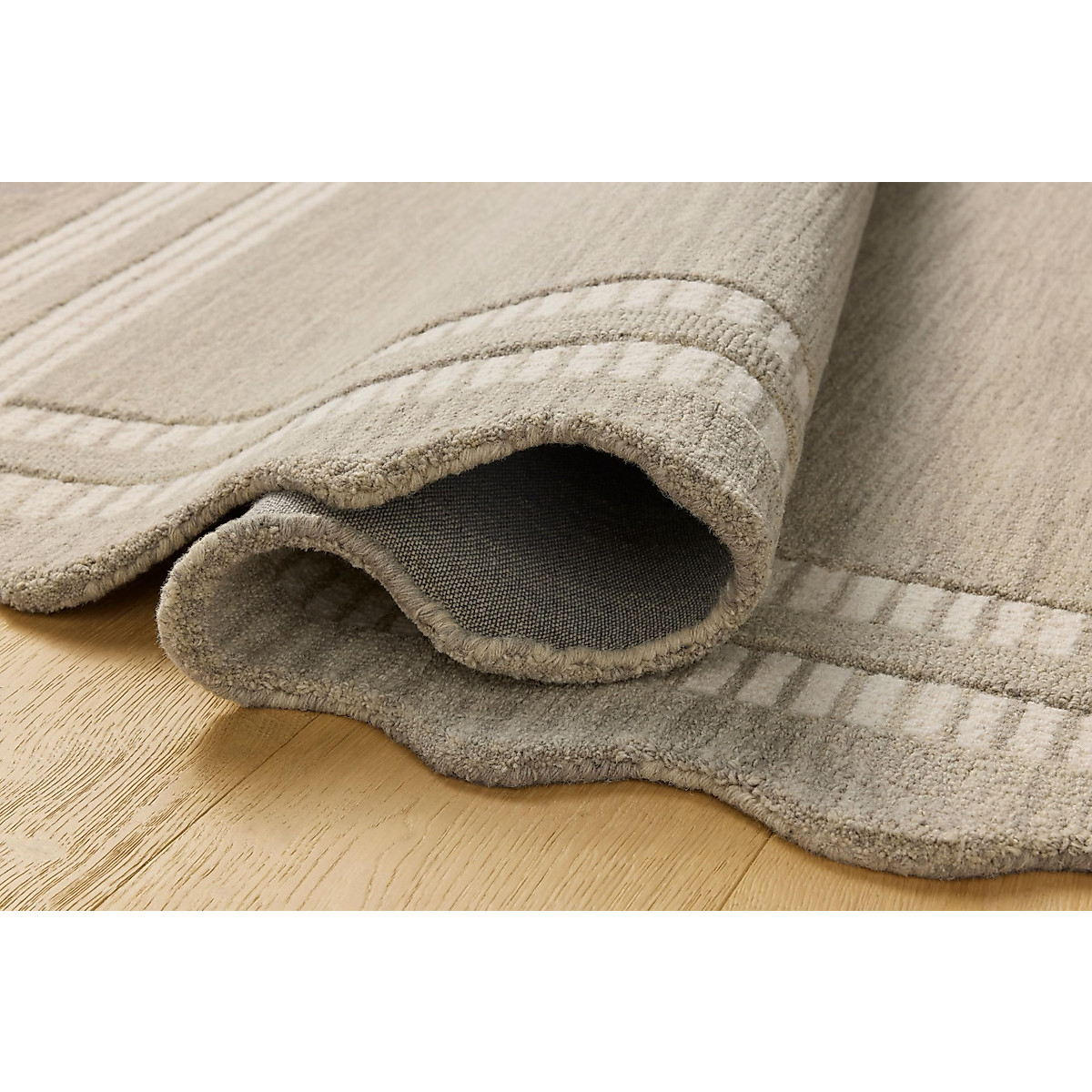 Loloi Chris Loves Julia Scottie Collection SCO-01 Fog/Ivory 2'-6" x 9'-9", .87" Pile Height, Runner Rug
