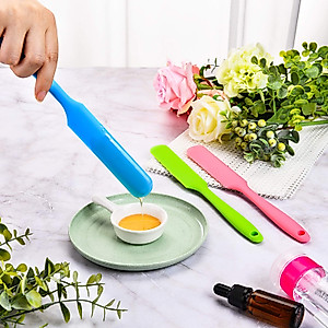 Mudder 3 Pieces Non-stick Wax Spatulas Silicone Spatula Waxing Applicator Hair Removal Sticks Applicator Spatula Reusable Scraper Hard Wax Sticks for Home Salon Body Use (Pink, Blue, Green)
