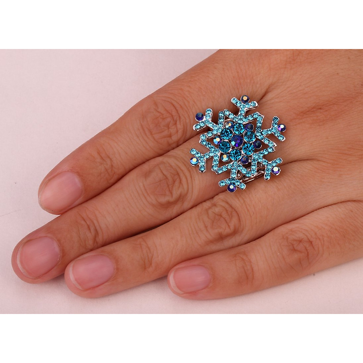 YACQ Women's Snowflake Snowman Stretch Rings Fit Finger Size 6 to 8 - Color-Changing Crystals - Silk Scarf Holders - Holiday Christmas Jewelry - Blue