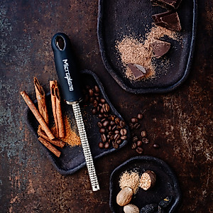 Microplane Premium Classic Spice Grater - Black