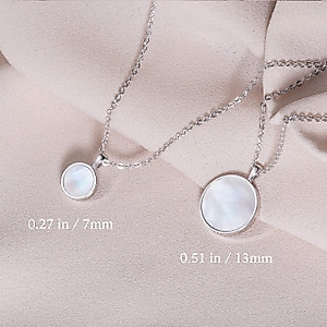 S.Leaf Minimalism Round Mother of Pearl Necklace Sterling Silver Circle Disc Pendant Shell Pendant (silver)
