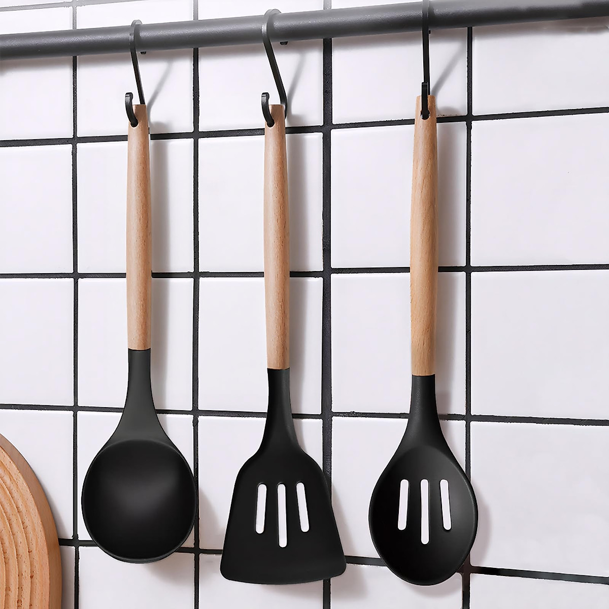 IOCBYHZ Silicone Cooking Utensils Set of 5, Heat Resistant Silicone Kitchen Utensils Set w Wooden Handle, BPA Free Silicone Spatula Spoon Turner Set Kitchen Gadgets Utensils Set for Nonstick Cookware