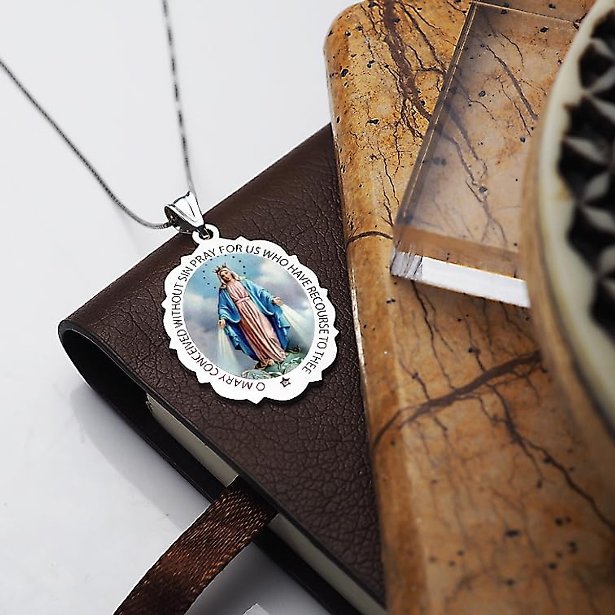PicturesOnGold.com Sterling Silver Scalloped Virgin Mary Catholic Oval Miraculous Medal Necklace Pendant for Women (Sterling Silver - 1/2 Inch X 2/3 Inch)