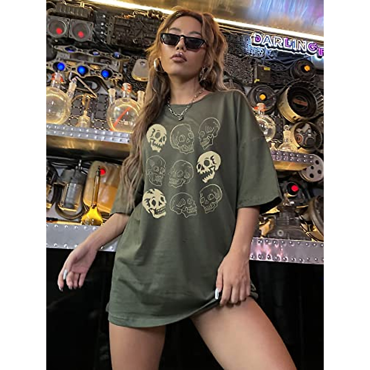 WDIRARA Women's Skull Print Half Sleeve Drop Shoulder Oversized Tee Casual T Shirts Army Green L