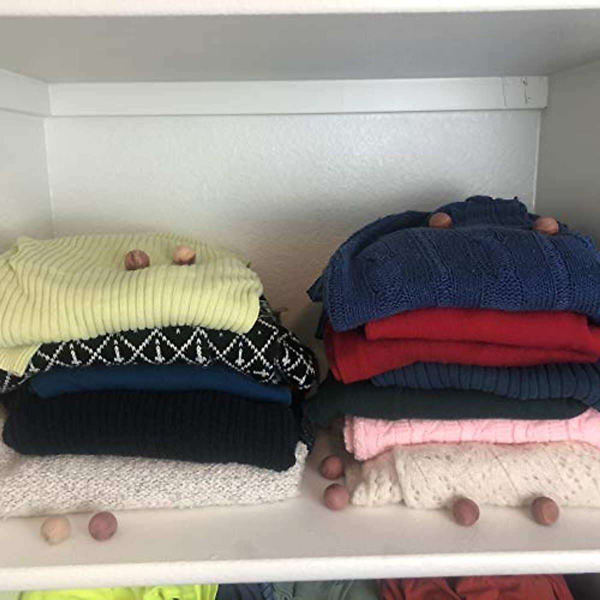 Cedar Balls Clothes Moth Repellant - Premium Quality USA Wood for Closet/Drawers (60 Pack), Protect Clothing with Natural Alternative to Moth Balls, Non-Toxic, Long Lasting, Family Safe, Smells Great.