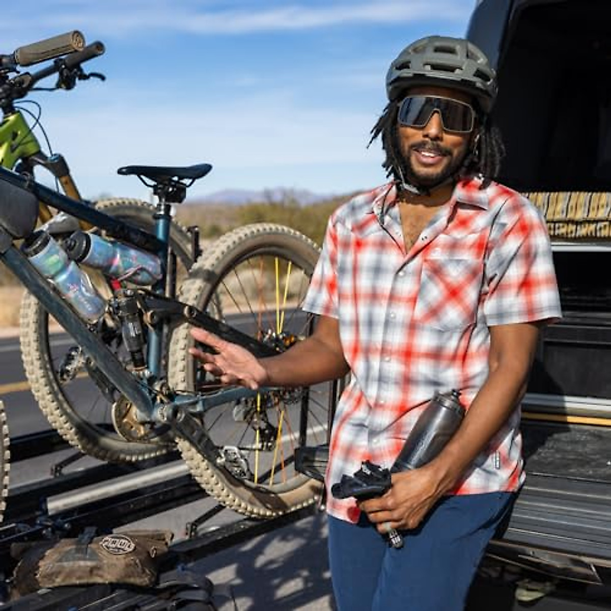 Club Ride Apparel New West Cycling Shirt - Men's Short Sleeve Cycling Jersey - Blue Flame - Medium