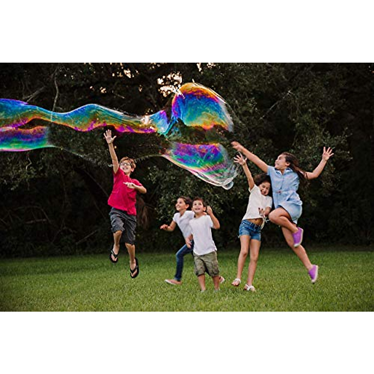 WOWMAZING Giant Bubble Wands Kit & bubble refills: Includes Wand, 5 Big Bubble Concentrate pouches and Tips & Trick Booklet | Outdoor Toy for Kids, Boys, Girls | Bubbles Made in The USA