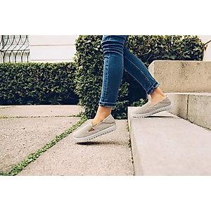 Glolily ELLE Slip-On Suede Women's Sneaker - Brown Smooth, 8 M