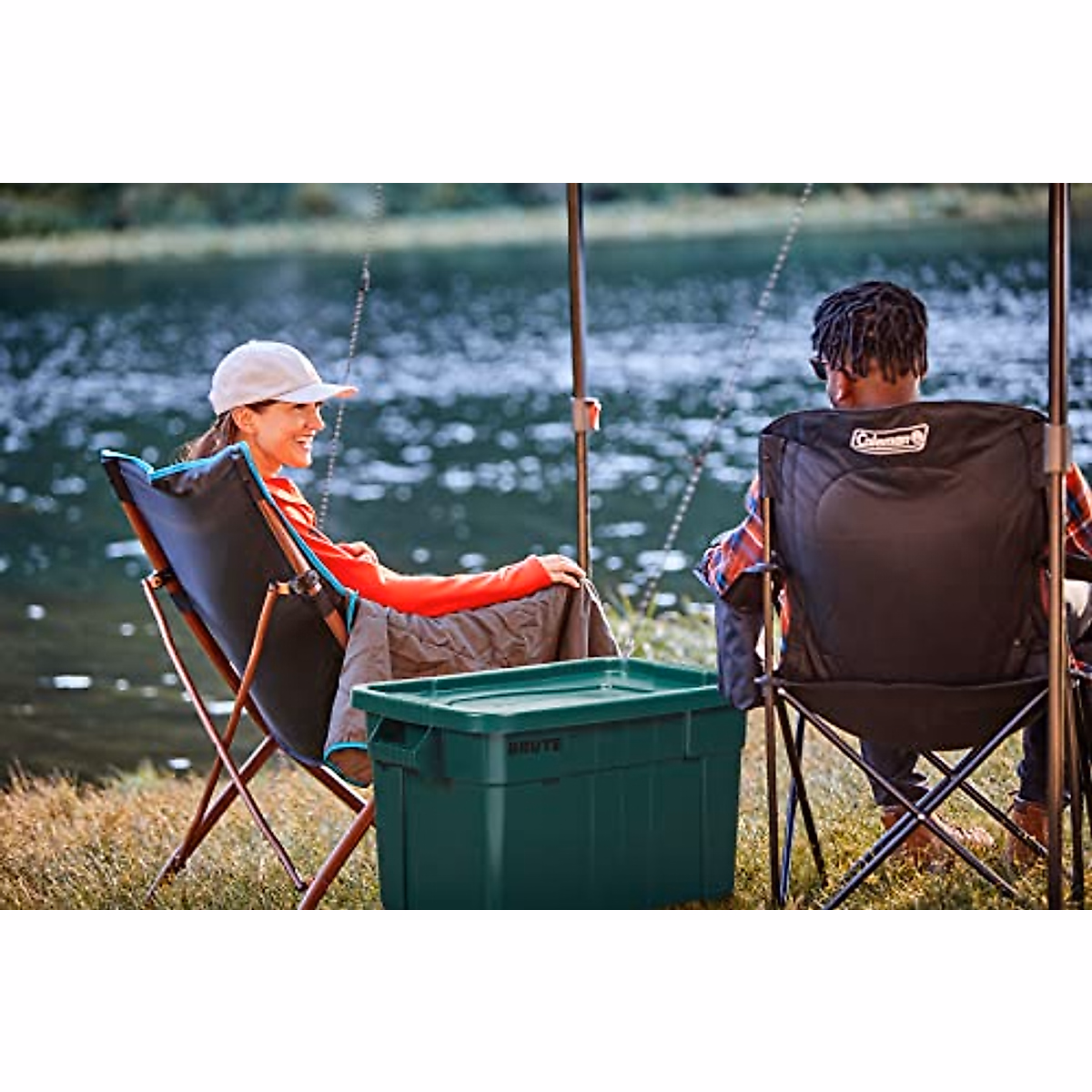 Rubbermaid Commercial Products Brute Tote Storage Container with Lid-Included, 20-Gallon, Dark Green, Rugged/Reusable Boxes for Moving/Camping/Storing in Garage/Basement/Attic/Jobsite/Truck