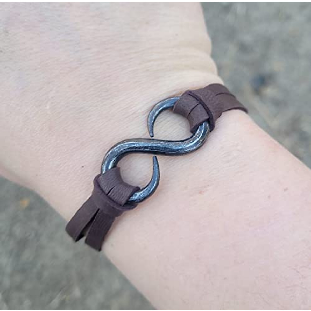Iron Infinity Bracelet, 6th Anniversary, Iron Anniversary, Gift for Her, Gift for Him, Hand forged Celtic Bracelet, Minimalist.
