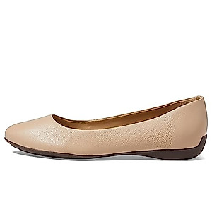 Marc Joseph New York Bedford ST Fashionable Sandals for Women – Anti-Slip Rubber Driver Sole – Round Toe Nude Napa 8 M