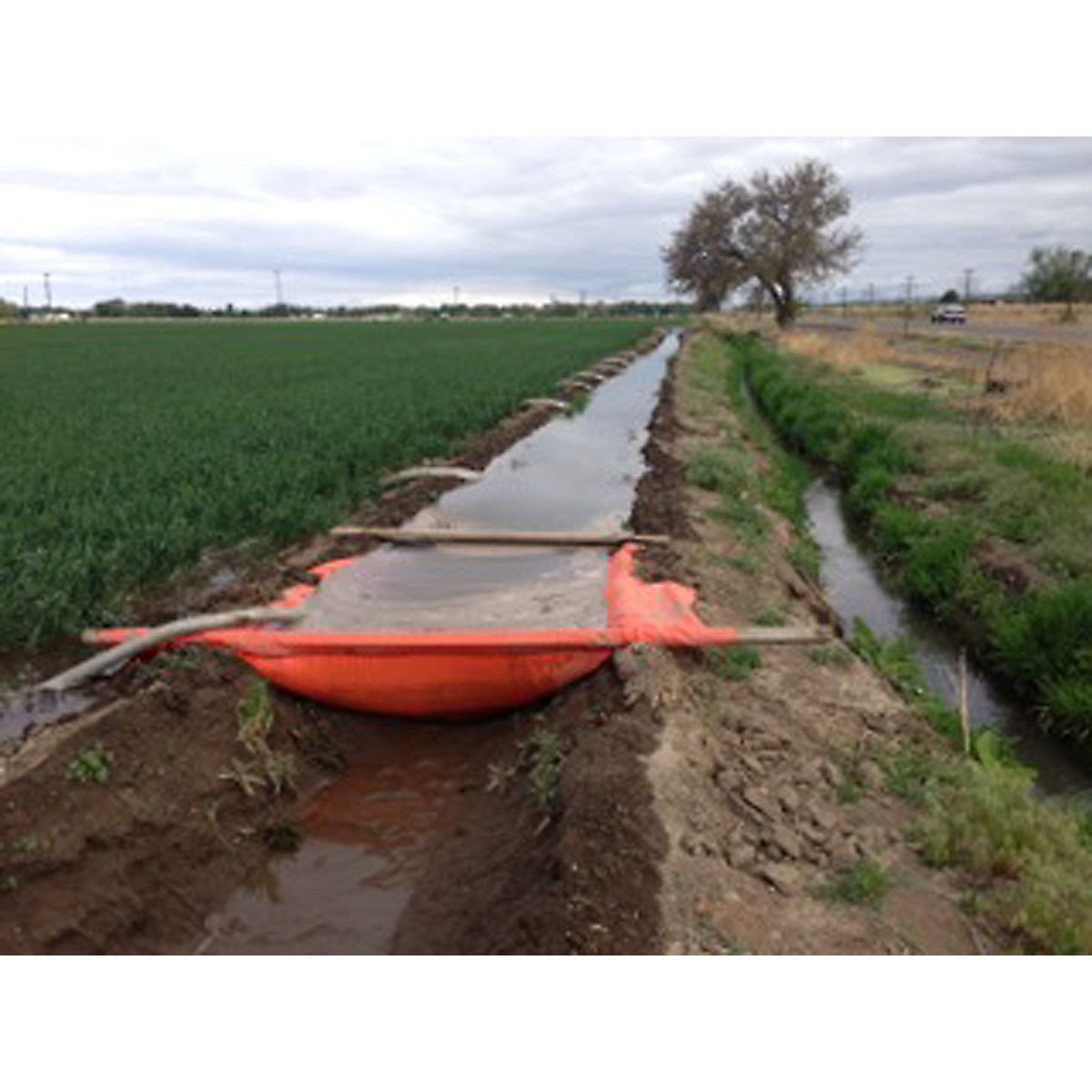 Dry Top 79100 9 x 100 Orange Irrigation Dam Roll, 9' x 100'