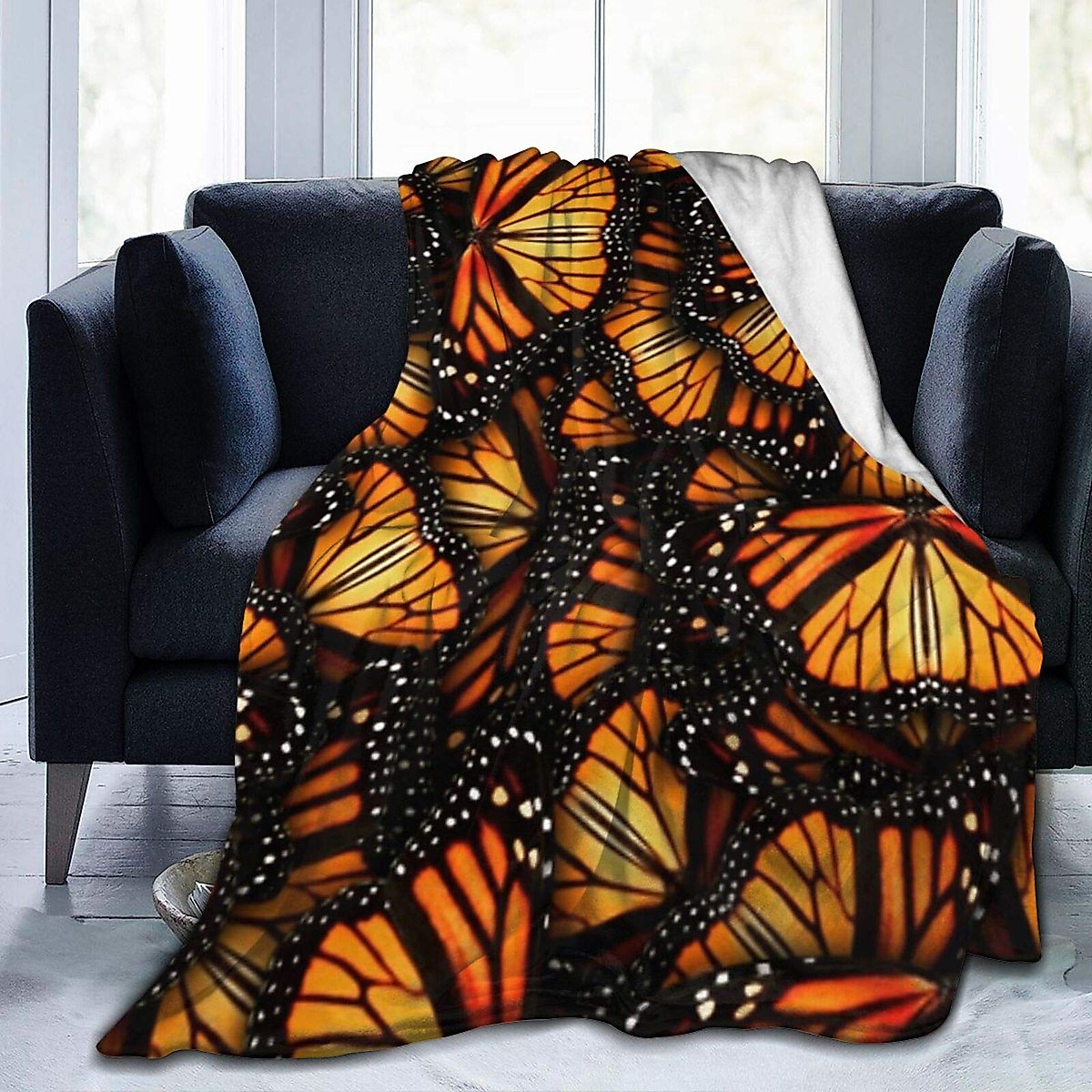 LIVE & LOVE Microfleece Blanket Throw Blanket Heaps of Orange Monarch Butterflies Printed Ultra Soft Lightweight Cozy Warm Microfiber Fuzzy Blanket for Bed Couch Living Room All Seasons