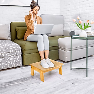 Tlence 6.5" High Bamboo Step Stool, 300 Lbs Capacity Bedside Stepping Stool, Non Slip Potty Training Stool for Adults, Safety Wooden Foot Stool for Bathroom Bedroom Garden Kitchen, Easy Assembly