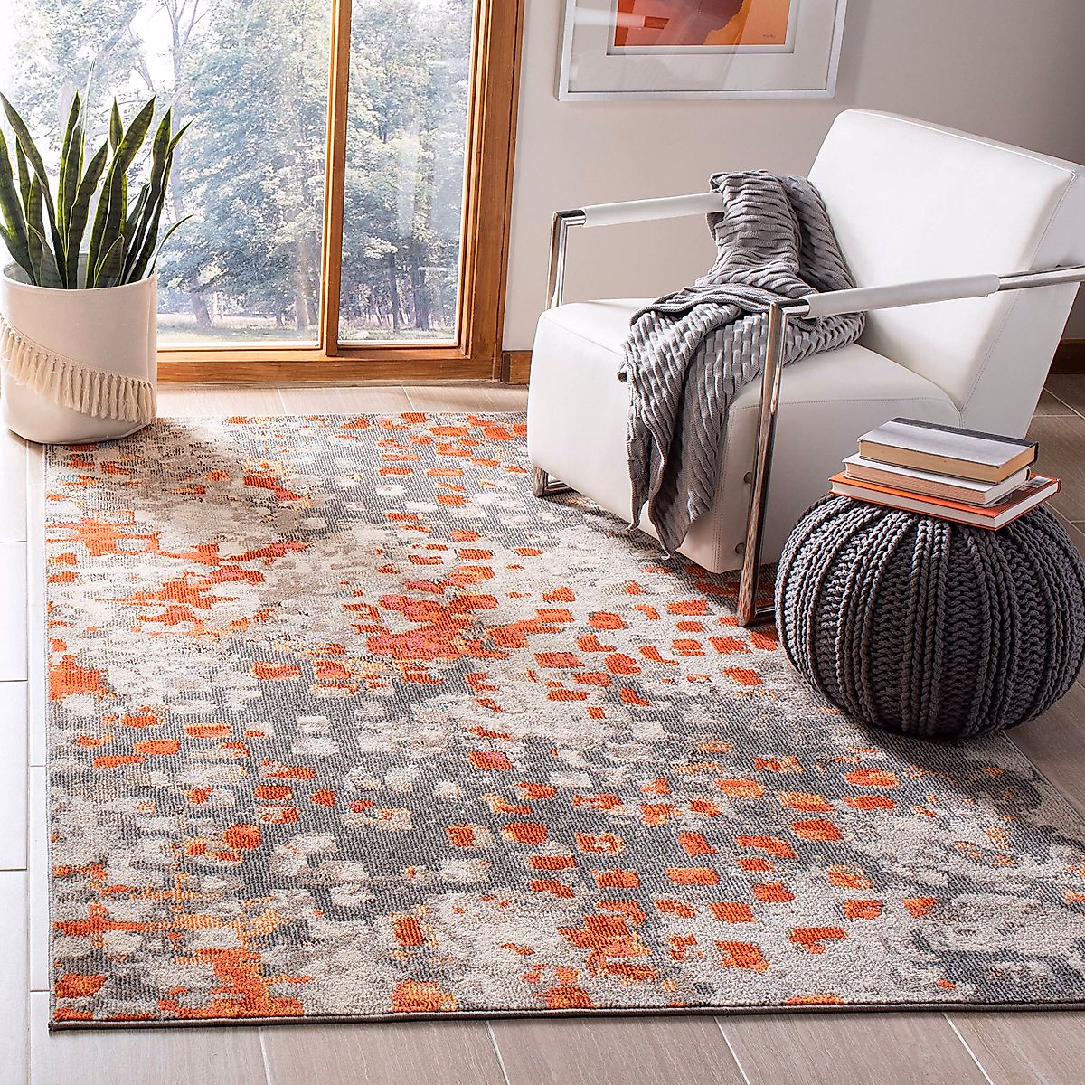 SAFAVIEH Madison Collection Area Rug - 5'3" x 7'6", Grey & Orange, Boho Abstract Distressed Design, Non-Shedding & Easy Care, Ideal for High Traffic Areas in Living Room, Bedroom (MAD425H)