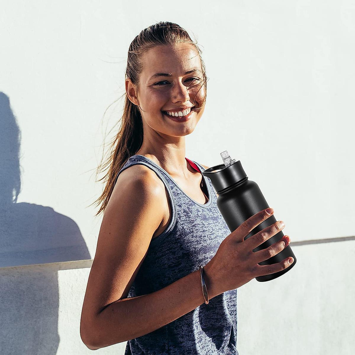 VQRRCKI 32 oz Insulated Water Bottle Bulk 4 Pack, Stainless Steel Sports Water Bottles with Straw Lid & Wide Mouth Lids, Double Walled Vacuum, Leak Proof, Black