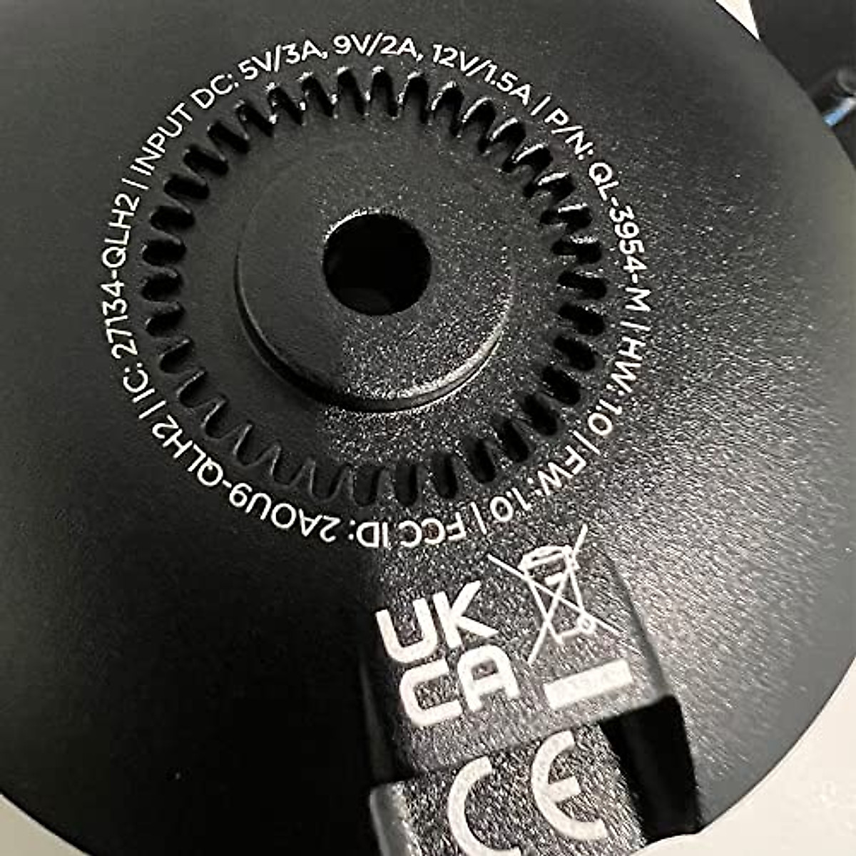 Quad Lock MAG Wireless Charging Head for Car and Desk Mounts and Quad Lock 360