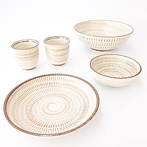 Mino Ware Serving Bowl, 5.2 inch, Beige, Mino-Mingei, Japanese Ceramic Soup/Salad Bowl, Microwave/Dishwasher Safe