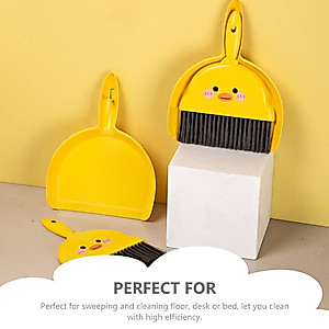 Zerodeko 2 Sets Mini Broom Set Small Broom and Dustpan Dust Broom Kids Trash Can Toys for Kids Mini Trash Cans Small Dustpan and Brush Desk The Pet Child Multifunction Suitcase