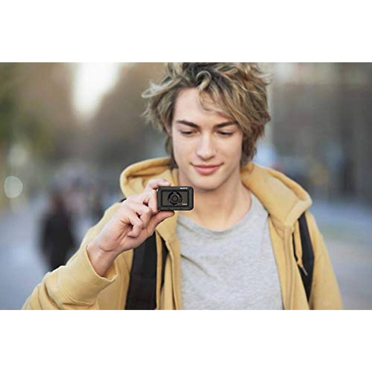 Sony RX0 II 1� (1.0-Type) Sensor Ultra-Compact Camera (Renewed)