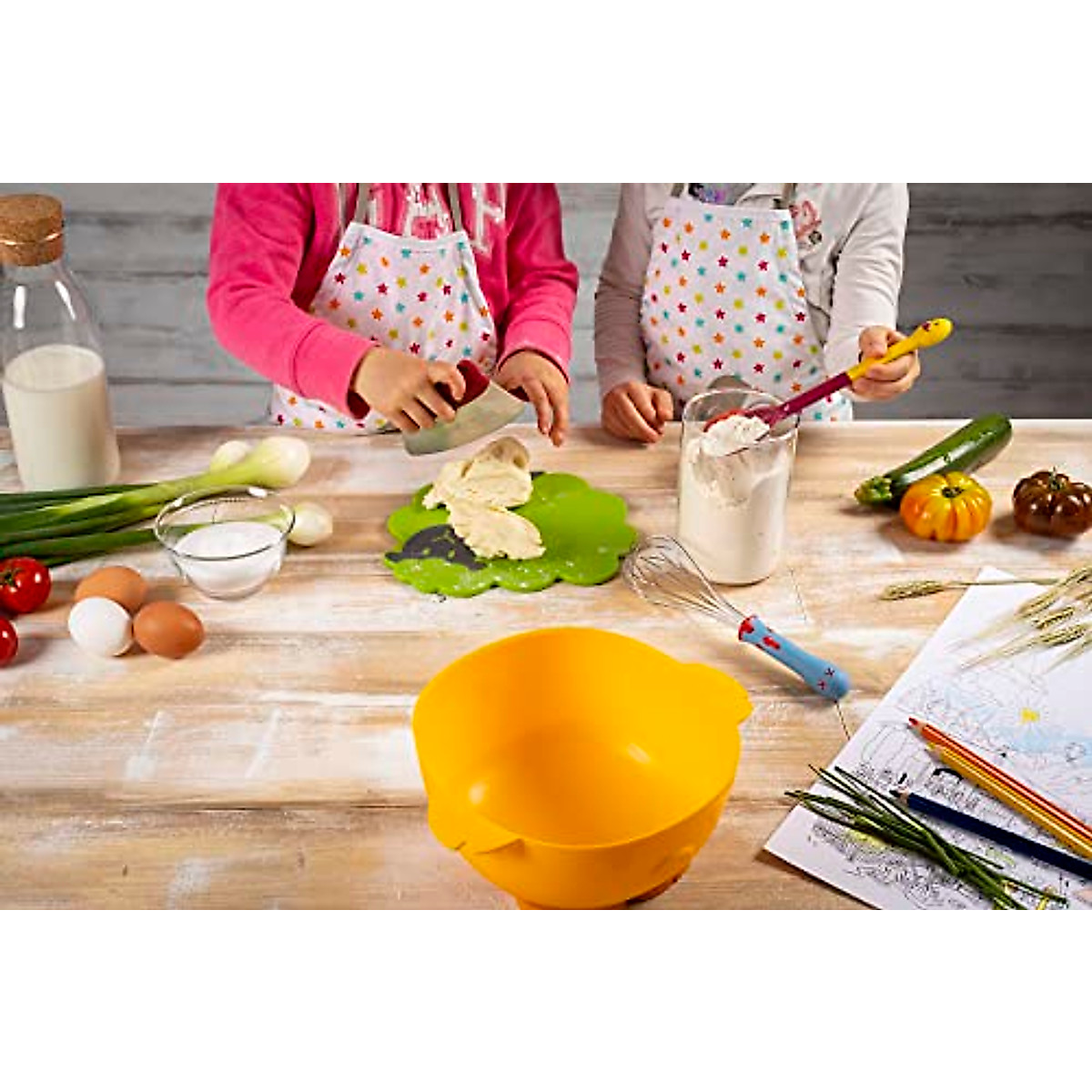 Kuhn Rikon Kinderkitchen Kids Cutting Board, Sheep, 9.8" x 9.1" x 4.3", Green | Child-Friendly Kitchen Tools For Real Cooking