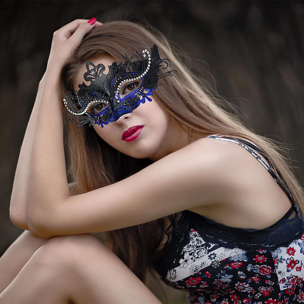 Hoshin Masquerade Mask, Mardi Gras Deecorations Venetian Masks for Womens (Silver & Black)