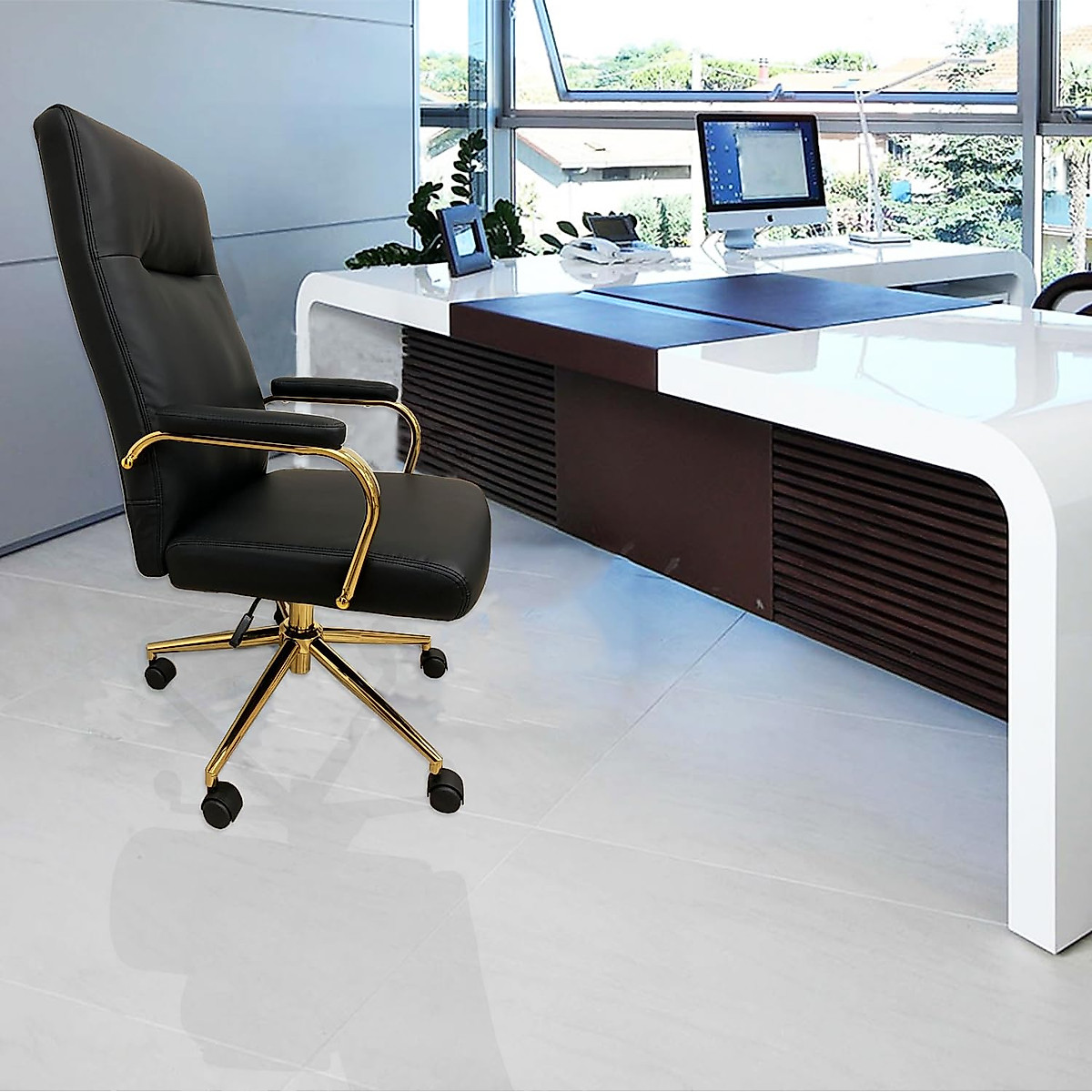 Office Chair Ergonomic Desk Chair，Swivel Computer Desk Chair with Adjustable Height and Wheels，High Back Leather Executive Chair with Lumbar Support,Black