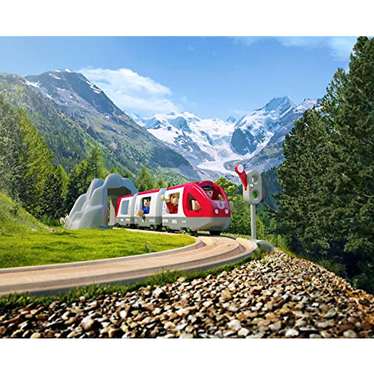 BRIO World - 33773 Railway Starter Set | 26 Piece Toy Train with Accessories and Wooden Tracks for Kids Age 3 and Up - Green