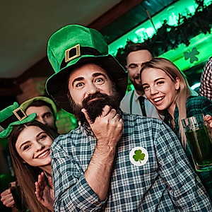 200 Pcs St. Patrick's Day Stickers Green Shamrock Stickers Self-Adhesive Clover Stickers Teacher Reward Stickers Irish Decorations Stickers for Card Gift Envelope St Patricks Day Party Accessories