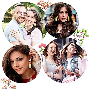 Christmas Polymer Clay Cutters kit, 25pcs Christmas Shapes Clay Earring Cutters with Earring Cards for Polymer Clay Earring Small Christmas Tree Clay Cutters for Polymer Clay Jewelry