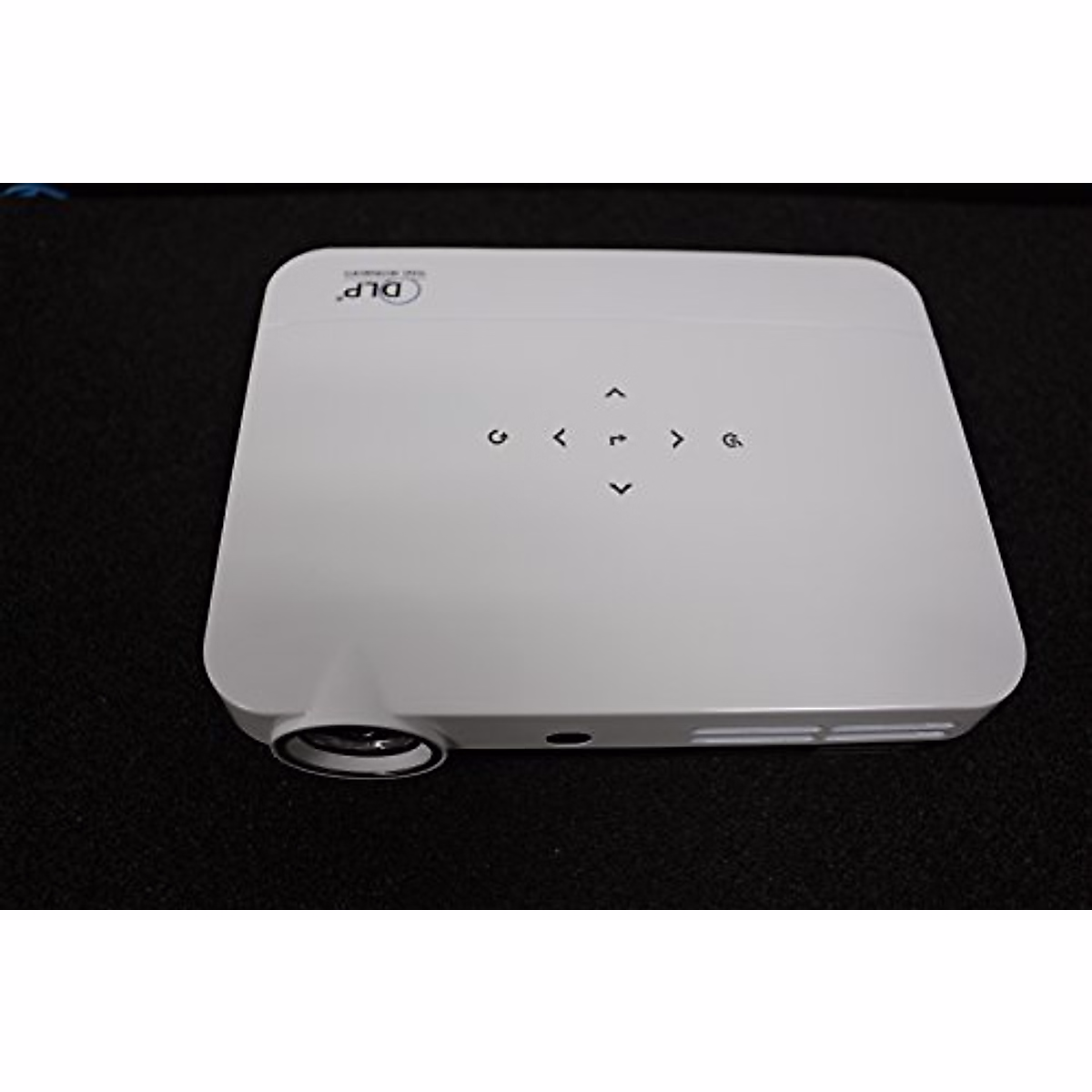 AIM Z001 4500 LED Lumen DLP Projector with HDMI + VGA + USB Video Input