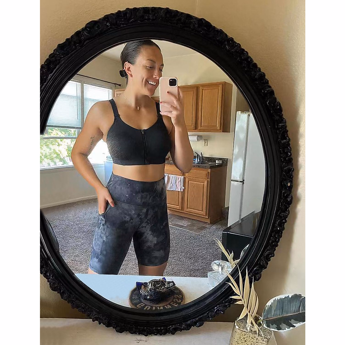 HeyNuts High Waisted Biker Shorts with Pockets for Women, Workout Compression Yoga Leggings Cycling Shorts 8'' Diamond Dye Coal Black M(8/10)