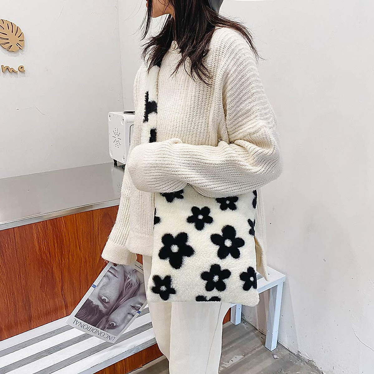 Aktudy Plush Shoulder Bag Crossbody Handbag Women Bag Messenger Bag