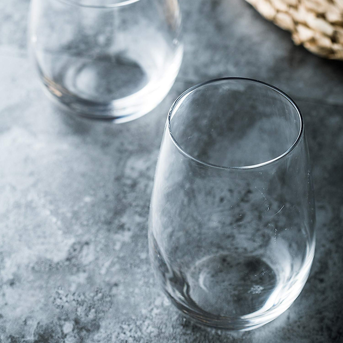 Clear 20oz Stemless Wine Glass,Large Cup For Enhanced Aeration with Durable Chip Resistant Rim For White Wine,Beverage Cups For Red Wine,Sleek Modern Drinking Tumbler Drinking Glass 8pack