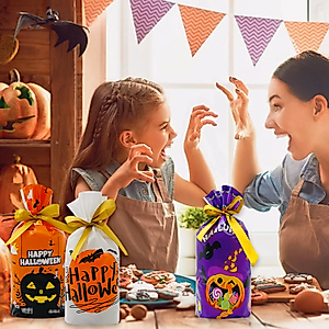 AouEtnay 50 Pcs Halloween Drawstring Candy Bags Halloween Treats Bags Goodie Bags, Trick or Treat Bags, Cookie Bags for Halloween Party Favors Supplies