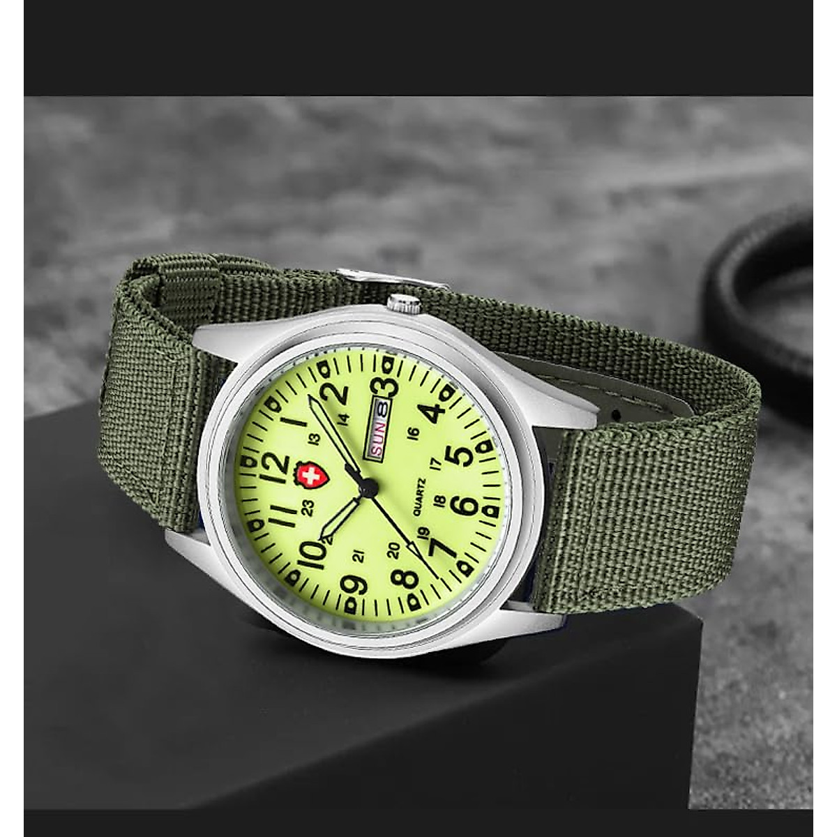 Gosasa Unisex Military Watches Sport Textile Nylon Strap Luminous Fashion Watch Analog Display Quartz Waterproof Casual Wristwatch (Green Luminous)