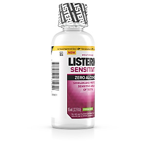 Listerine Sensitivity Mouthwash, Zero Alcohol Mouth Rinse, Fresh Mint, Travel Size 3.2 Ounces (95ml) - Pack of 3