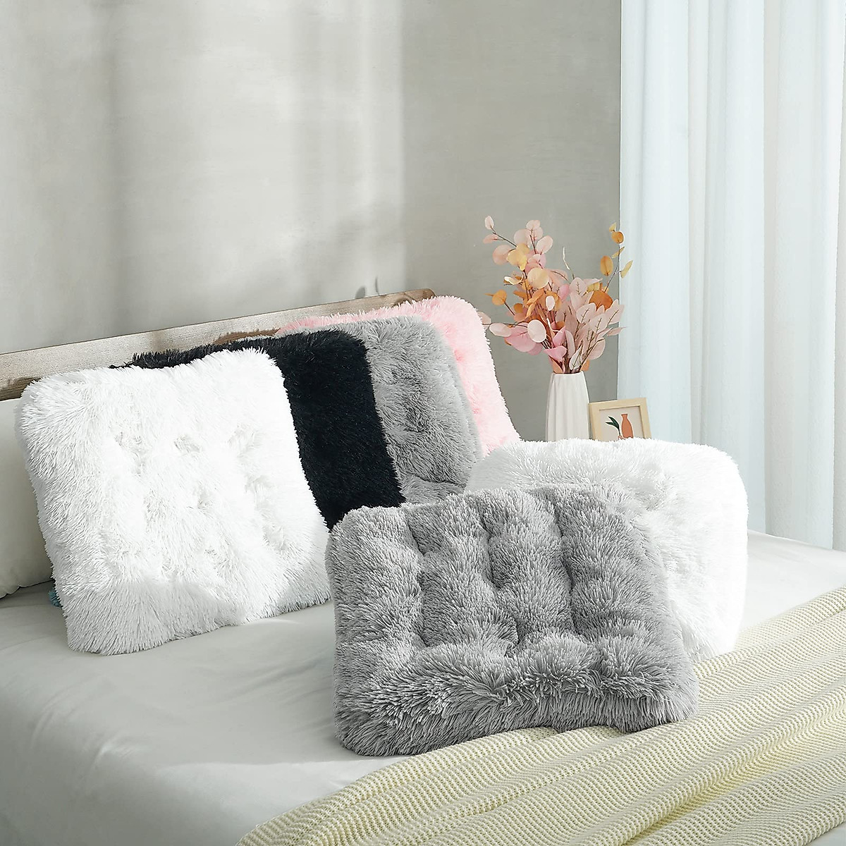 Espiraio Chair Cushion, Thick and Comfortable Seat Cushion Pads, Super Soft Plush Square Pillow, Shaggy Chair Cover Chair Pads Home Decor Stools Floor Cushion Pet Pad 20 × 20 Inch Black