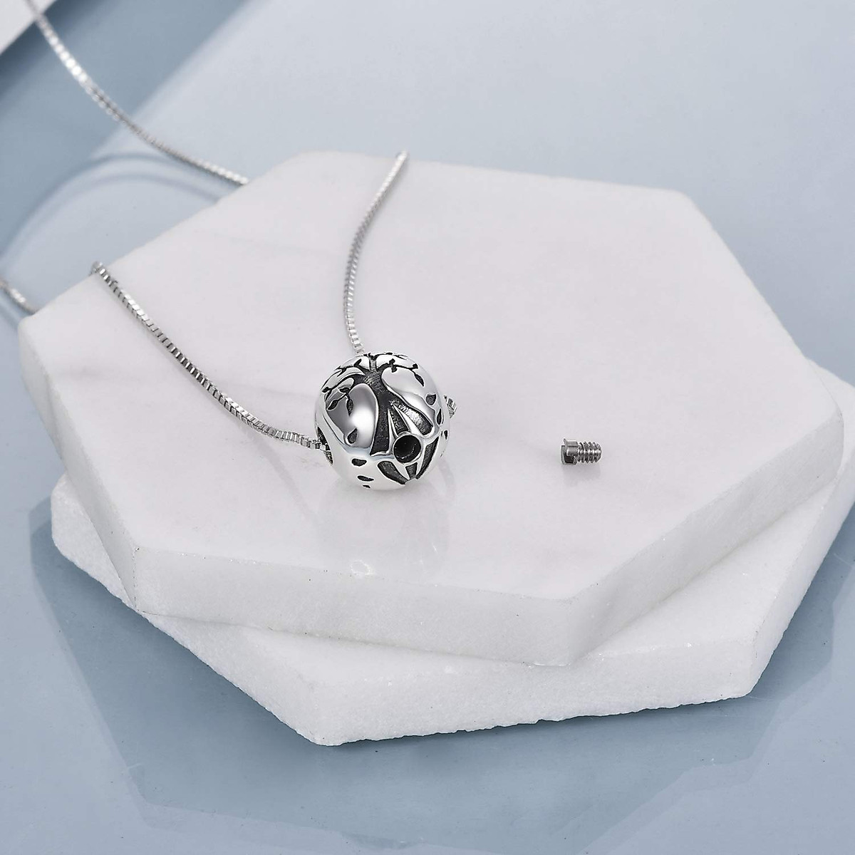 ONEFINITY Sterling Silver Tree of Life Urn Necklace for Ashes Round Family Tree Pendant Cremation Jewelry for Ashes of Loved Ones Keepsake