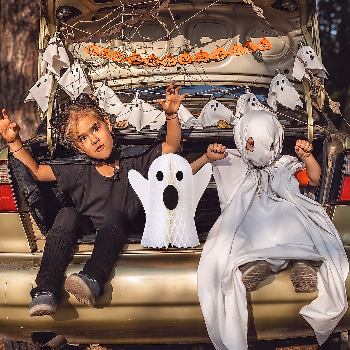 Bencailor Halloween Ghost Table Decorations Halloween Honeycomb Centerpieces Ghost Table Centerpiece Halloween Party Decoration Ghost Table Topper for Halloween Party Home Room Desk Decor (6 Pcs)