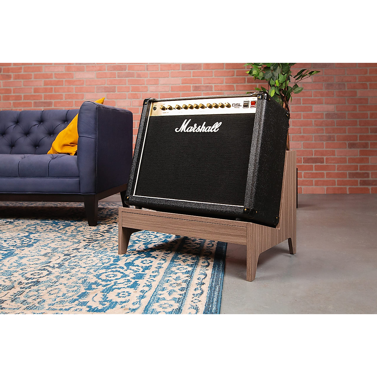 Gator Frameworks Elite Series Large Wooden Combo Guitar Amp Stand in Dark Walnut Finish; (GFW-ELITEGTRAMPLG-BRN)