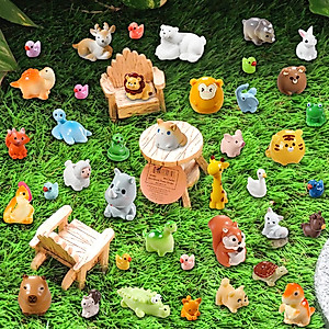DIYDEC 40pcs Mini Resin Animal 40 Styles Tiny Resin Animals Miniature Little Small Animal Figures Bulk for Micro Fairy Garden Landscape Accessories Dollhouse Hide Crafts Decor Aquarium Toys