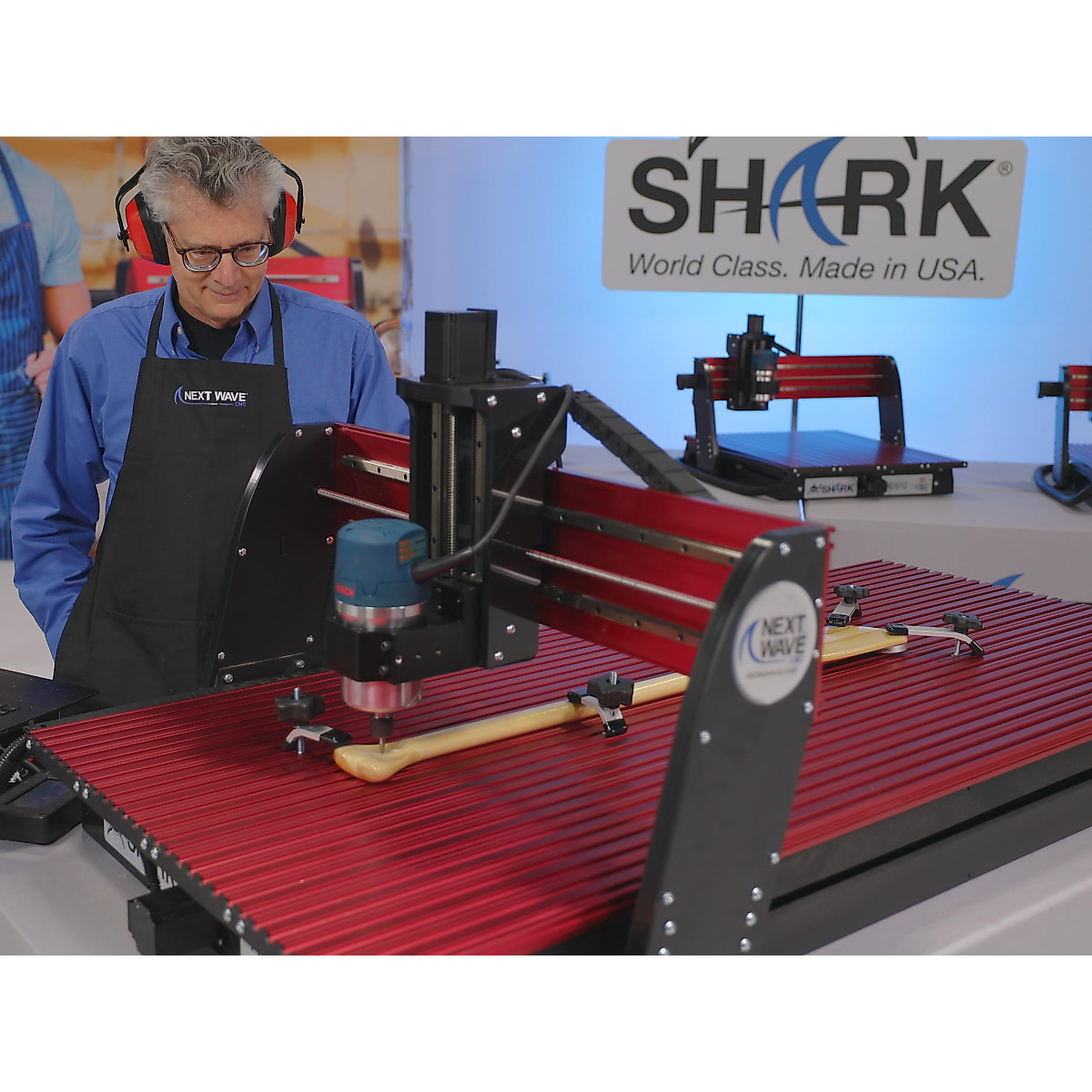 Next Wave SHARK 520 CNC Router + $699 worth Vectric PRO V Carve design software