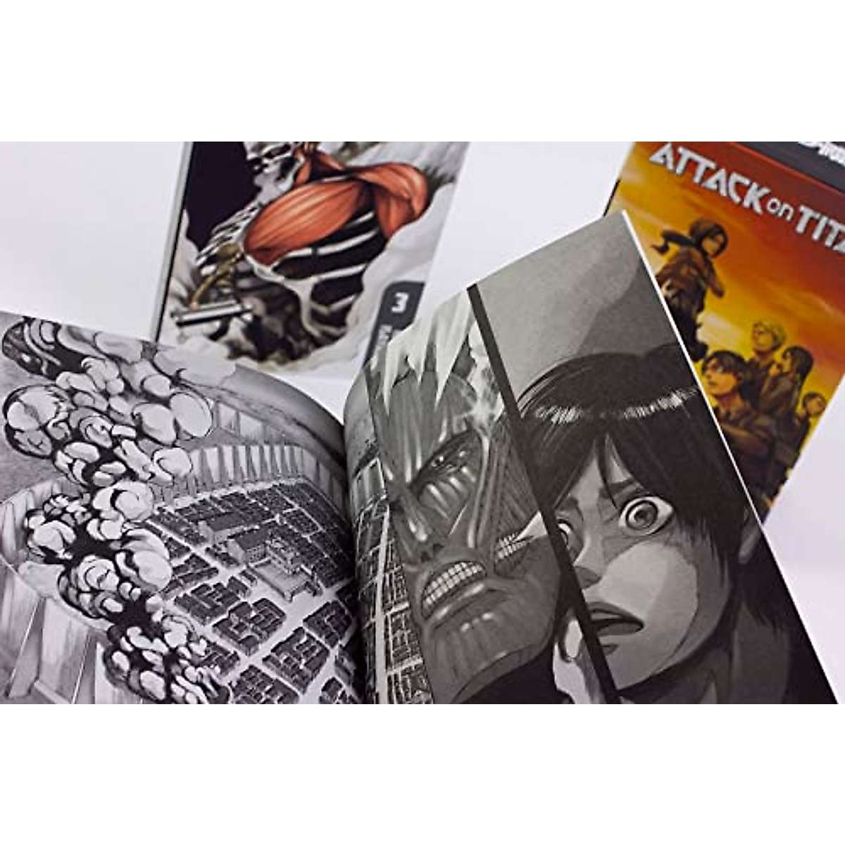 Attack on Titan Season 1 Part 1 Manga Box Set (Attack on Titan Manga Box Sets)