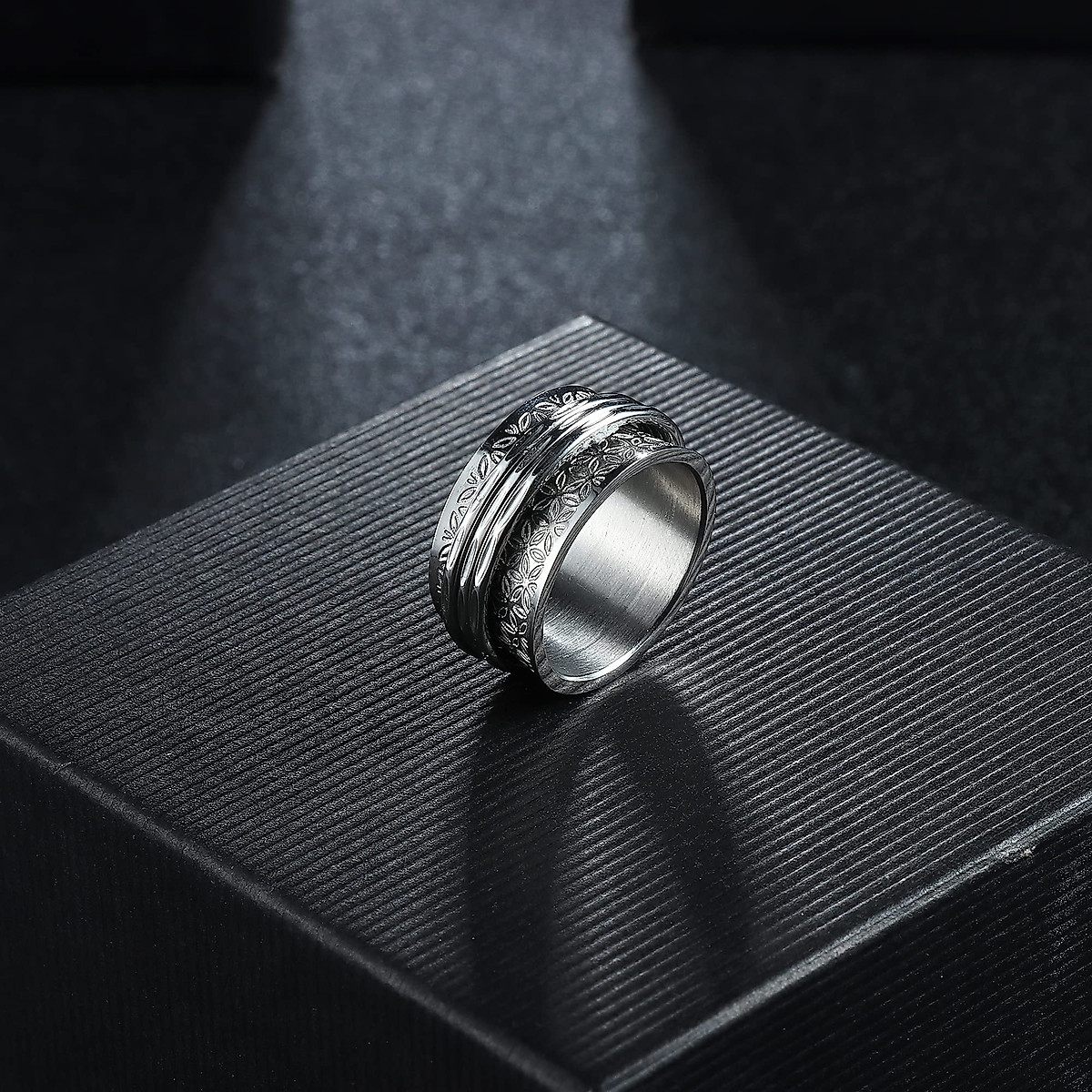 Magitaco Spinner Rings Stainless Steel Anxiety Rings Moon Star Flower Lunnar Phase Fidget Rings for Anxiety for Women Men