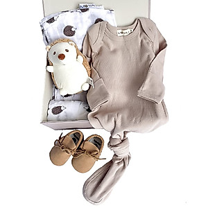 MOYA Baby Gift Box – Newborn Keepsake Box for Boy and Girl, Baby Clothes, Knotted Gown and Swaddle Blanket, Baby Shower Gifts Set for Unisex in a Box and a Basket, Baby Welcome Box, Baby Registry.